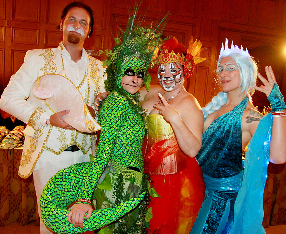CONGRESS OF REALITIES: How The Labyrinth of Jareth Masquerade Ball ...